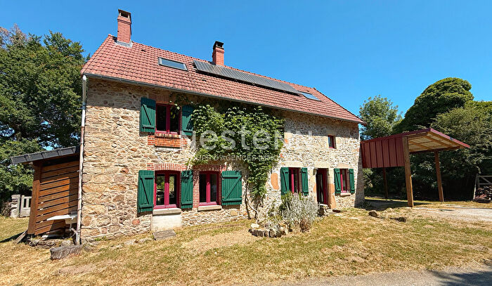 Maison 7 pièces à vendre à Naillat