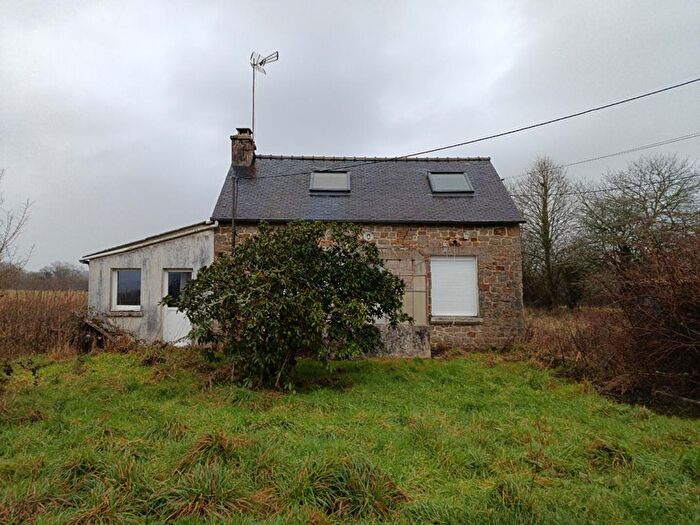 Maison à vendre - Glomel - 4 pièces - 2 chambres