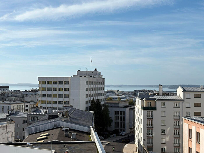 Appartement à vendre - Brest, Saint-Martin, Kérigonan - 8 pièces - 4 chambres