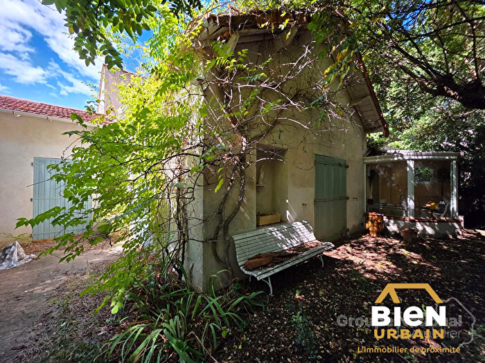 Maison à vendre - Nîmes, Les Amoureux - 5 pièces - 2 chambres
