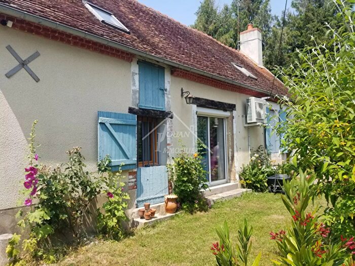 Maison à vendre - Cosne-dAllier - 4 pièces - 2 chambres