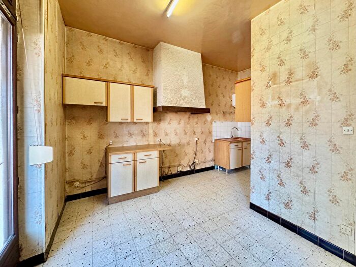 Appartement à vendre - Bétheniville - 6 pièces - 4 chambres