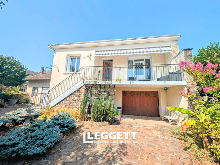 Maison à vendre - Mialet - 8 pièces - 4 chambres