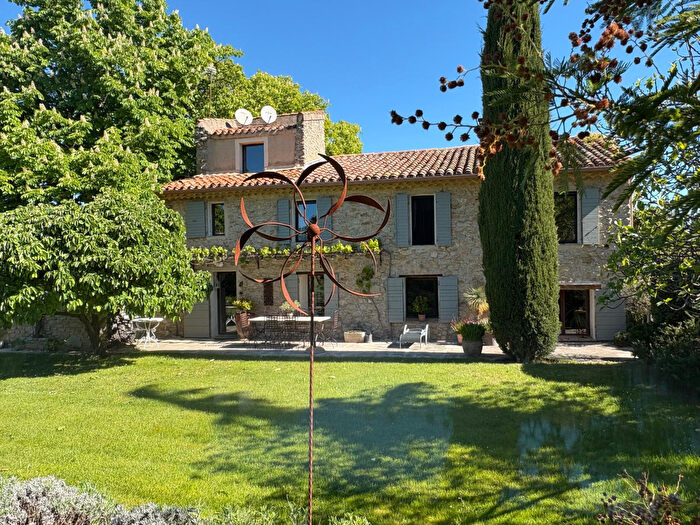 Trets : Maison 7 pièces à vendre
