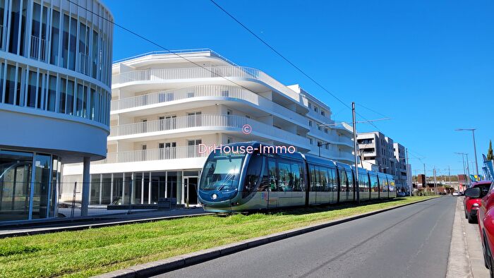 Appartement à vendre - Le Bouscat, Centre-ville, Robert Schuman - 2 pièces - 1 chambre