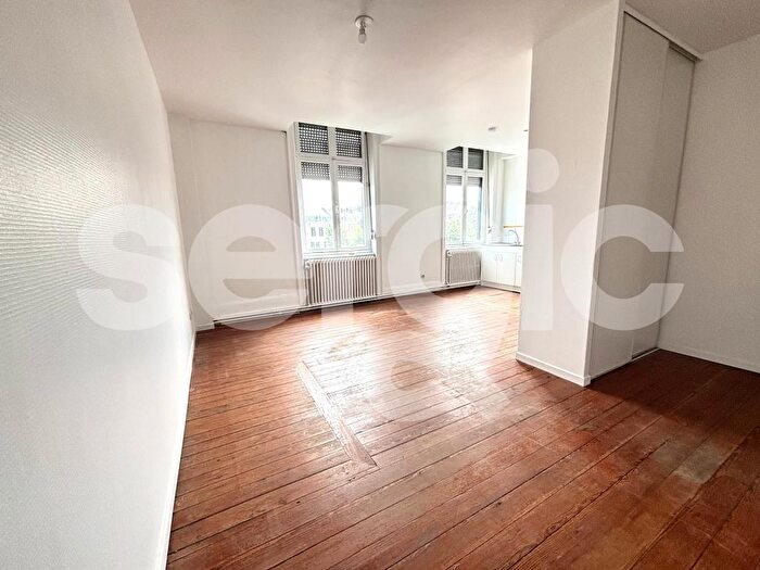 Appartement à louer - Béthune, Centre-ville - 1 pièce
