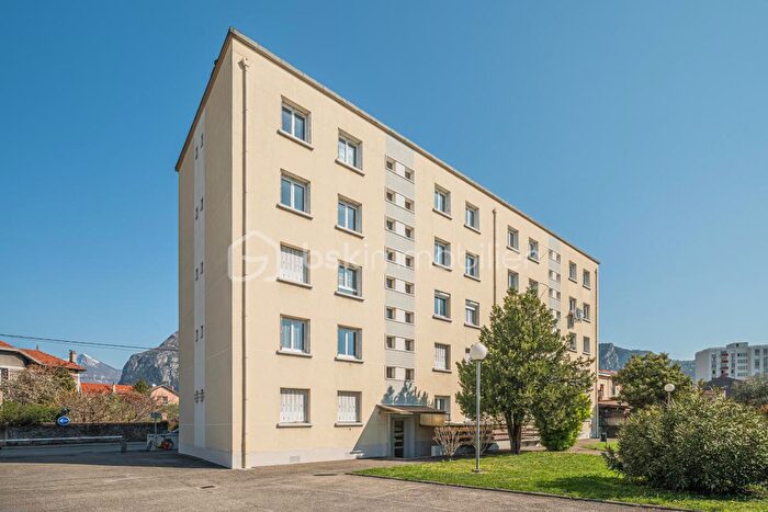 Appartement à vendre - Fontaine, Bastille, Drac - 3 pièces - 2 chambres