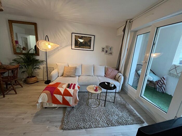 Appartement à louer - Bordeaux, Nansouty - 2 pièces - 1 chambre