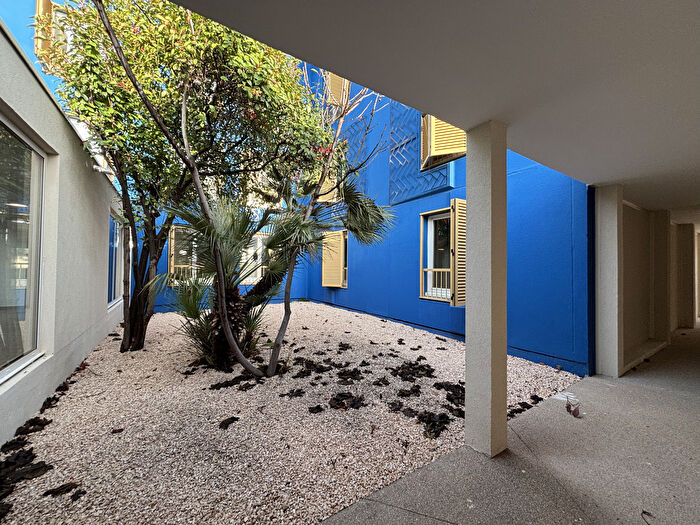 Appartement à louer - Castelnau-le-Lez, Substantion, Les Mûriers - 2 pièces - 1 chambre