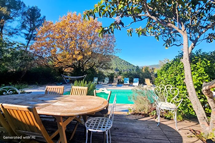 Maison à vendre - Auriol - 5 pièces - 4 chambres