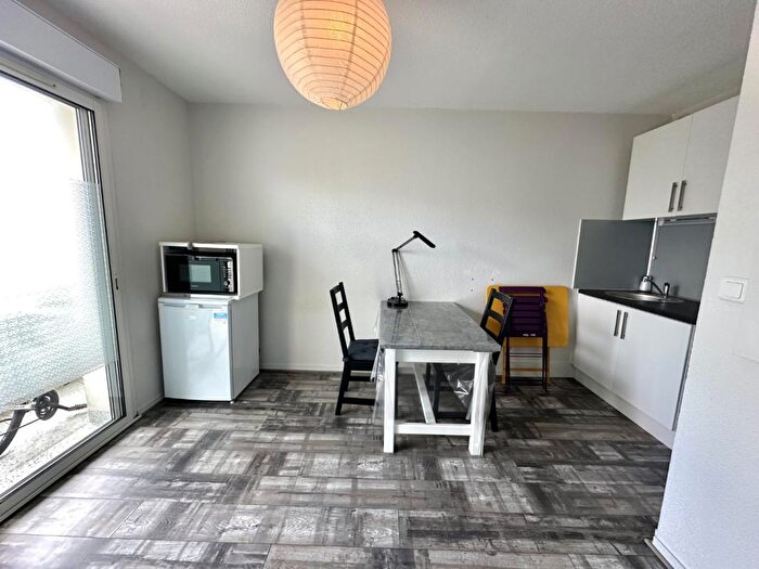 Appartement à louer - Talence, Thouars, Bijou, Raba - 1 pièce