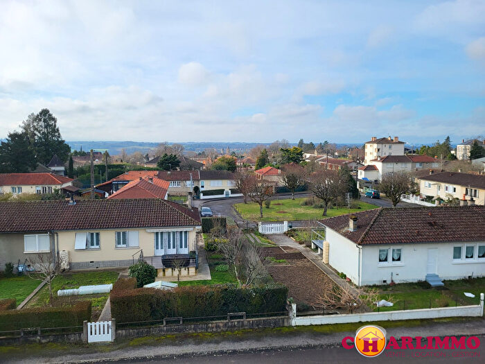 Appartement à vendre - Saint-Junien - 3 pièces - 2 chambres