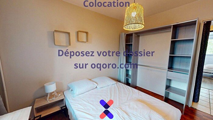 Appartement à louer - Grand-Place, Échirolles - 5 pièces - 4 chambres