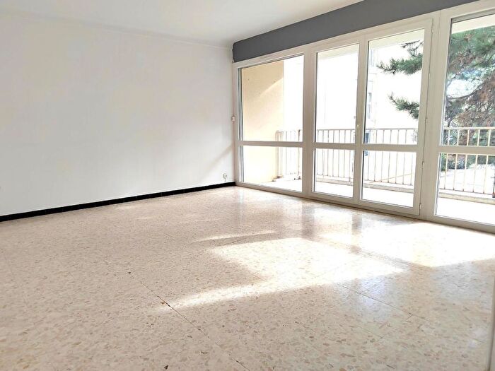 Appartement 4 pièces à Villeneuve-lès-Avignon, à louer