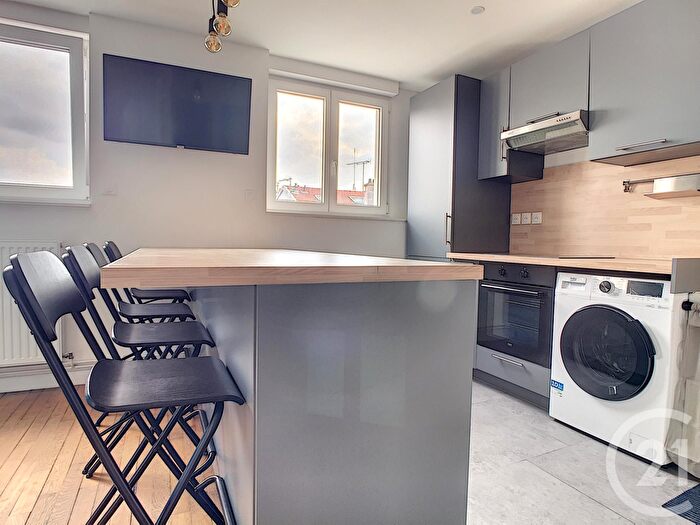 Nancy, Poincaré, Foch, Anatole France, Croix de Bourgogne - Appartement 2 pièces à louer