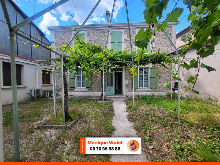 Sénas : Maison 4 pièces à vendre