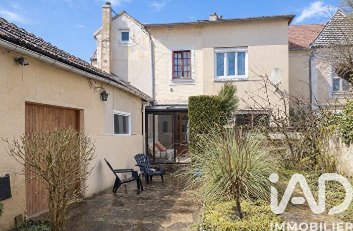 Maison à vendre - Saint-Cyr-sur-Morin - 4 pièces - 2 chambres