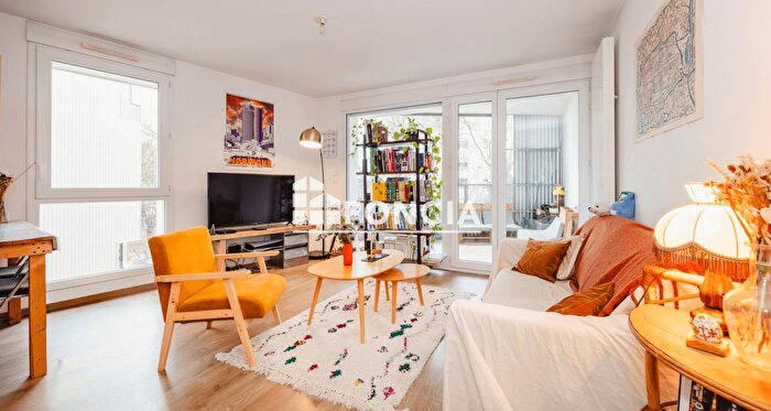 Appartement à vendre - Quartiers Nord-Est, La Motte Brûlon - 3 pièces - 2 chambres