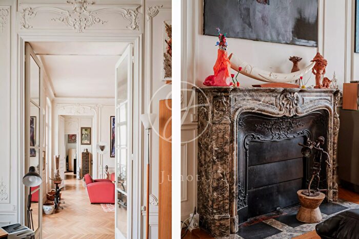 Appartement à vendre - Paris e , Elysée, Madeleine - 6 pièces - 4 chambres