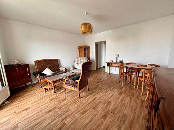 Appartement 2 pièces à louer à Centre Ville-Isambard, Évreux