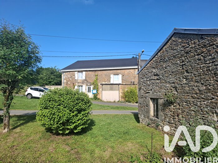 Maison à vendre - Girondelle - 8 pièces - 3 chambres