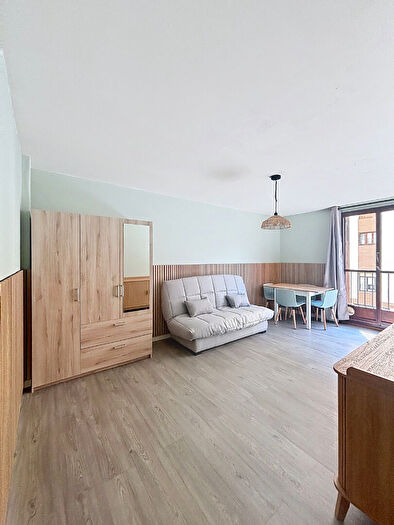 Appartement à louer - Marseille e , Les Chartreux - 1 pièce