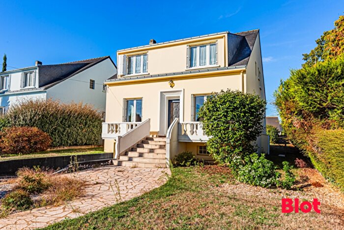 Carquefou, Haut Pays, Gouachère, La Salle, Vincendière, Haute Forêt : Maison 8 pièces à vendre