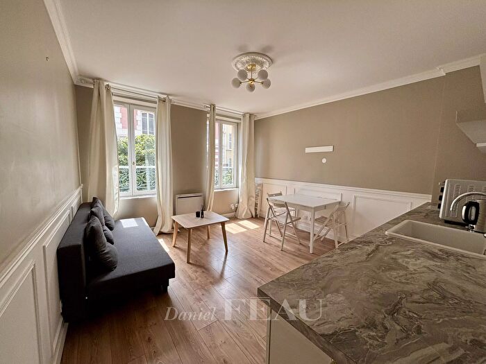 Appartement 2 pièces à vendre - Saint-Germain-en-Laye, Centre-ville, Quartiers forestiers