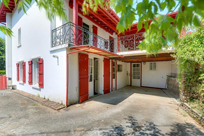 Maison 6 pièces à vendre à Ustaritz