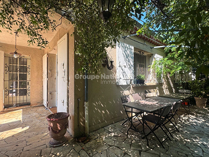 Valence, Laprat : Maison 8 pièces à vendre