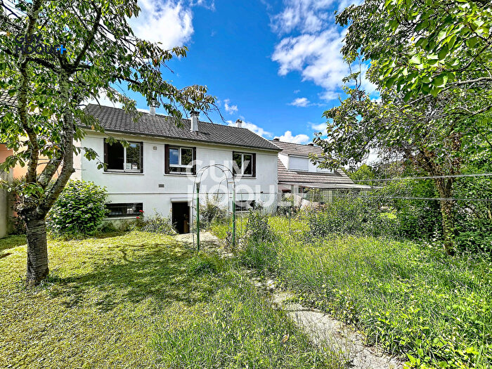 Eaubonne, Jean-Jacques Rousseau : Maison 4 pièces à vendre