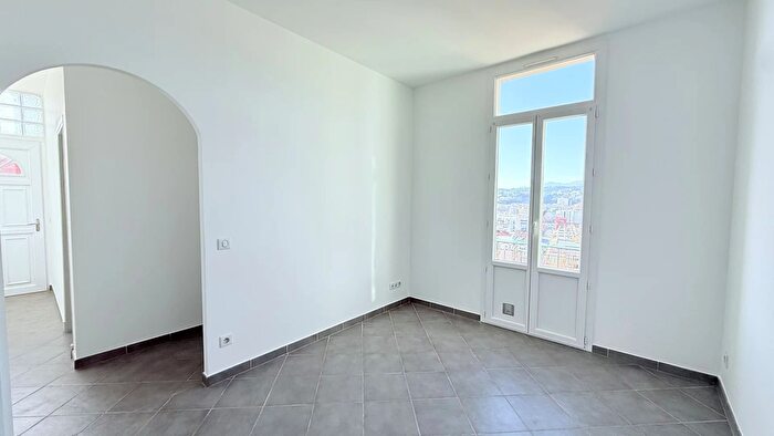 Appartement à vendre - Nice, Saint-Roch - 3 pièces - 2 chambres