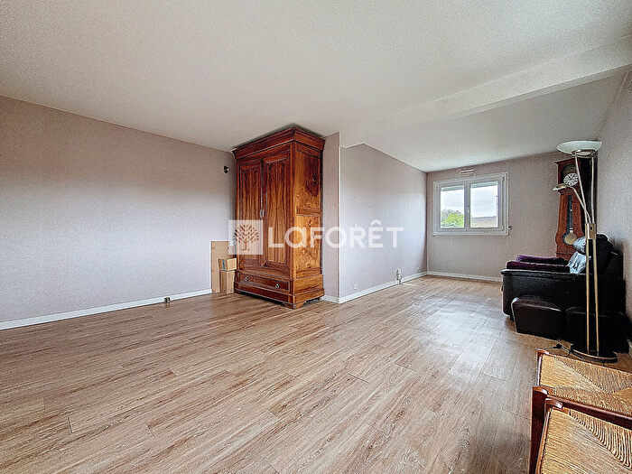 Appartement à vendre - Caudebec-lès-Elbeuf - 4 pièces - 3 chambres
