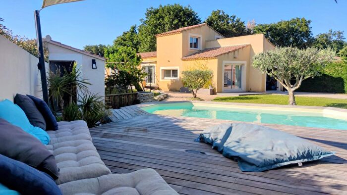 Maison à vendre - Rochefort-du-Gard - 5 pièces - 4 chambres