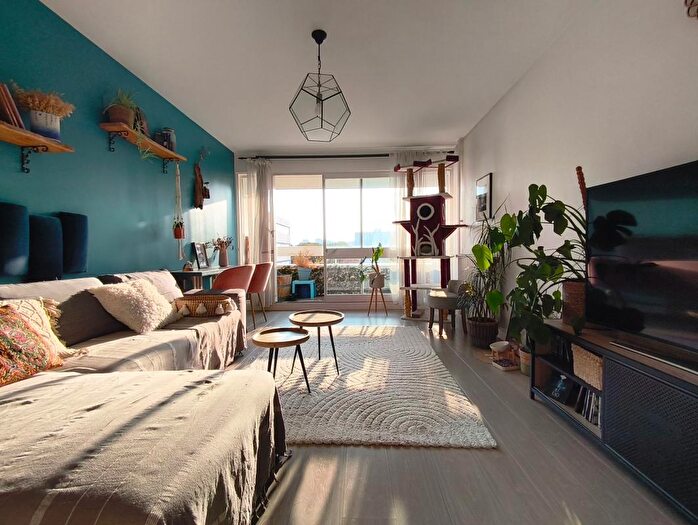 Joinville-le-Pont, Polangis : Appartement 2 pièces à vendre