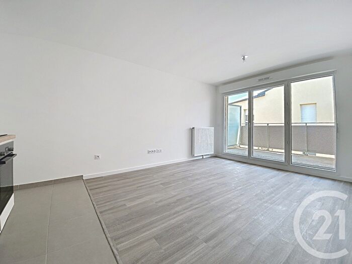 Provins, ZUP : Appartement 4 pièces à louer