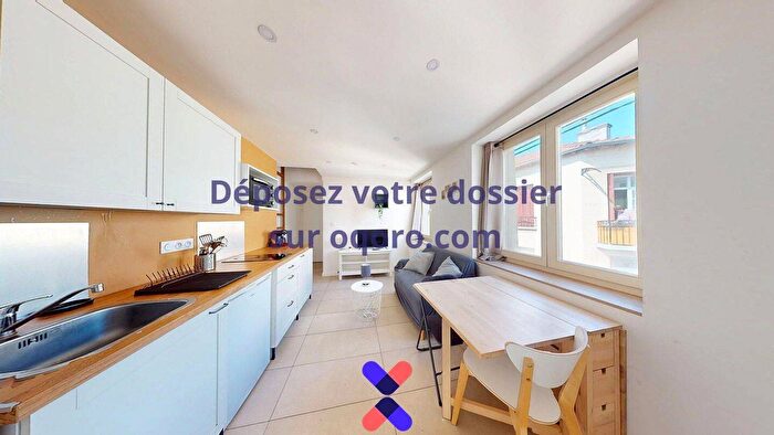 Appartement à louer - Carnot-Le Marais, Saint-Étienne - 2 pièces - 1 chambre