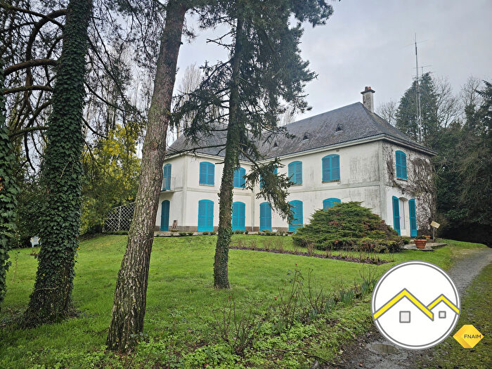 Maison à vendre - Châteaubriant, La Borderie, Choisel, La Ville Marie, Etang - 10 pièces - 5 chambres