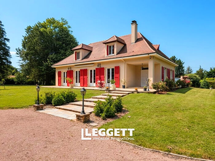 Maison 8 pièces à Nantheuil, à vendre