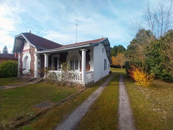 Maison à vendre - Salles - 4 pièces - 2 chambres