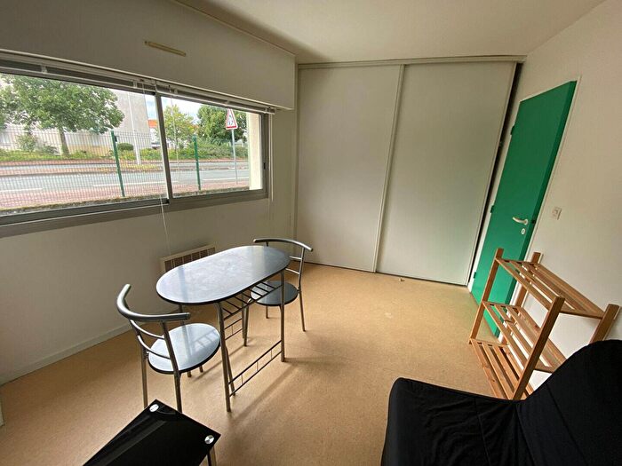 Appartement à louer - Montbernage-Pont Neuf, Poitiers - 1 pièce