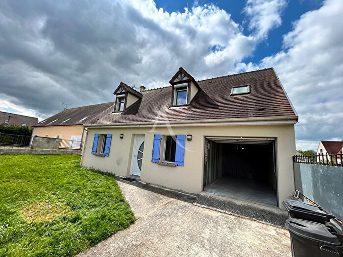 Les Écrennes : Maison 4 pièces à vendre