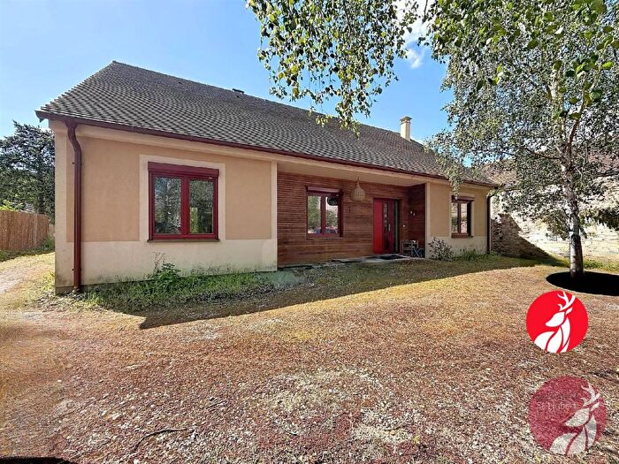 Maison 5 pièces à Le Vaudoué, à vendre