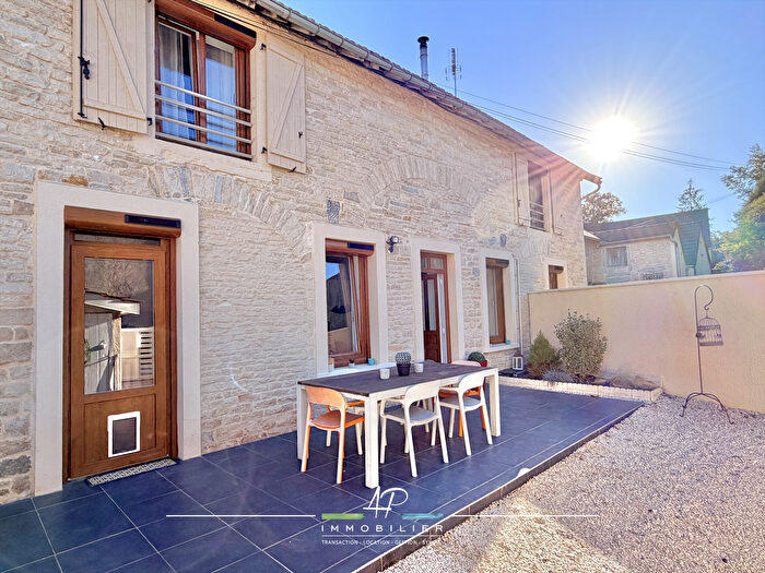 Maison 5 pièces à Velars-sur-Ouche, à vendre
