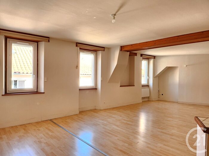 Appartement à louer - Saint-Affrique - 4 pièces - 3 chambres