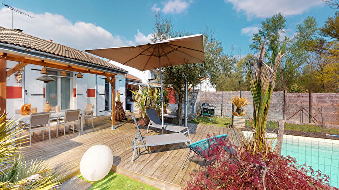 Maison à vendre - Léognan - 4 pièces - 3 chambres