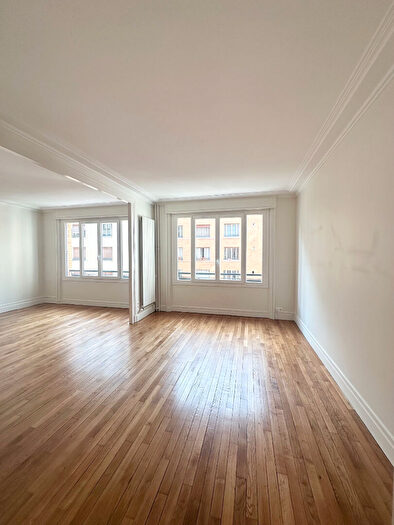 Appartement 3 pièces à louer à Paris 16ème, Chaillot