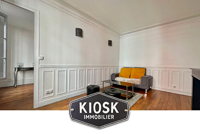 Appartement à louer - Paris e , Grandes Carrières, Clichy - 2 pièces - 1 chambre
