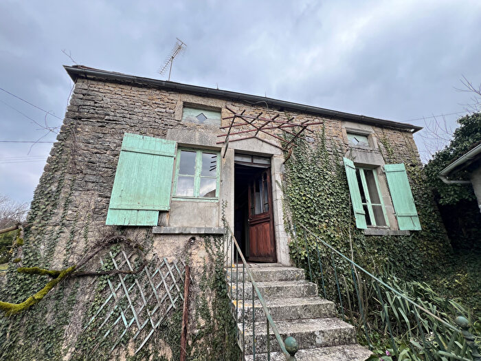 Maison à vendre - Montbard - 5 pièces - 3 chambres