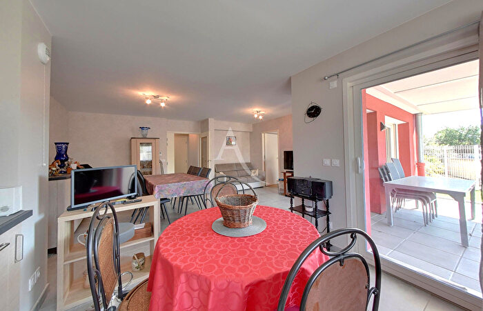 Appartement à vendre - Charnay-lès-Mâcon - 4 pièces - 3 chambres